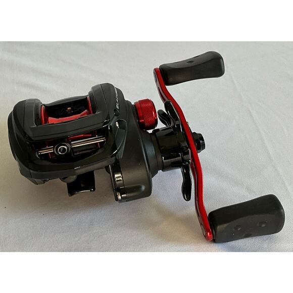 Abu Garcia | Other | Abu Garcia Bmax3l Black Max Lowprofile Baitcast Fishing Reel Left Handed ...